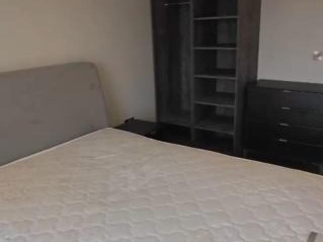 En Suite Large Double Bedroom