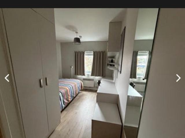En suite room available for replacement tenant
