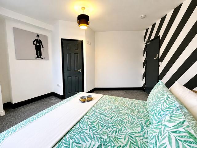 En Suite Room to Let Bailey Street, Derby