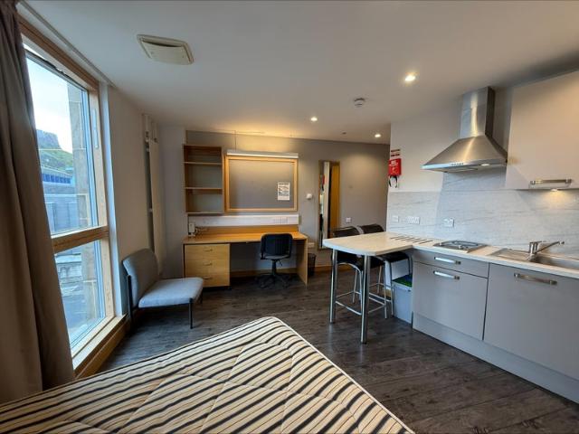 En suite Studio at O’Shea North May–Aug 2026