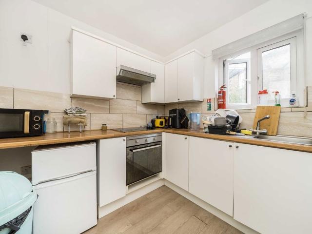 Ennis Road, London N4, 6 bed terraced house to rent, £6,000 pcm | PrimeLocation