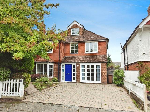 Ennismore Avenue, Guildford GU1, 5 bed detached house to rent, £4,950 pcm | PrimeLocation