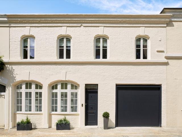 Ennismore Gardens Mews, London SW7, 4 bed terraced house to rent, £29,250 pcm | PrimeLocation