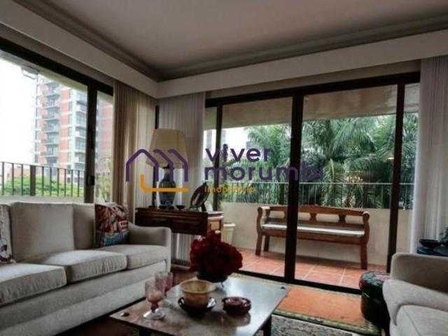 Encantador apartamento no Real Parque