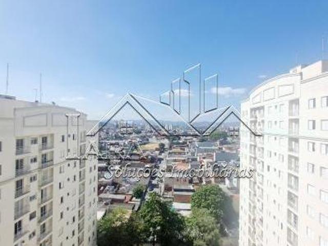 Encantador apartamento no último andar do Condomínio Águia de Haia