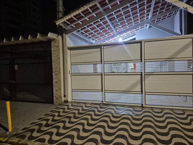 Encantadora Casa na Vila Caiçara em Praia Grande