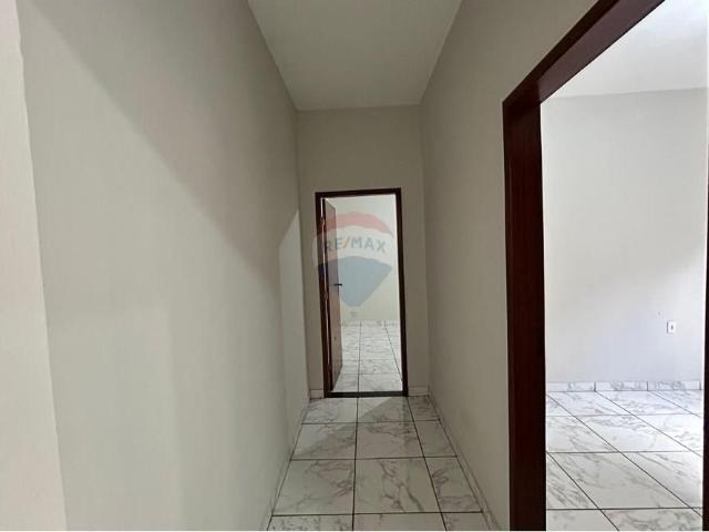 Encantadora Casa no Jardim Pérola: Ótima Oportunidade