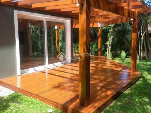 Encantadora residência no Reserva da Serra em Canela