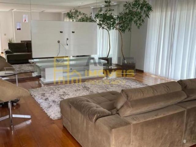 Encante se com a Casa dos Sonhos em Osasco por R$1.710.000