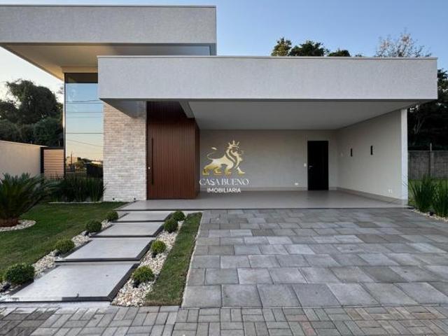 Encante se com essa linda casa no Condomínio Iguaçu!