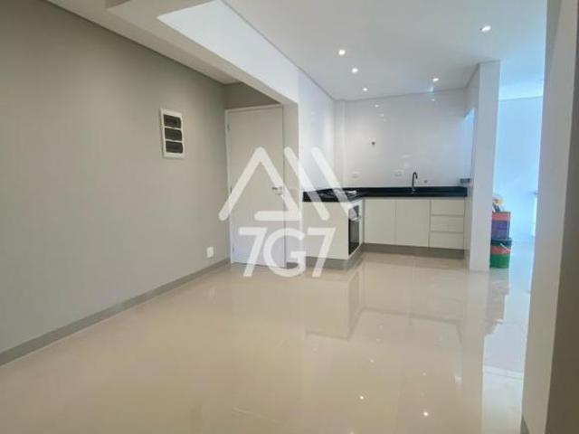 ENCANTE SE COM ESTE MAGN[IFIO APARTAMENTO, COMPLETAMENTE REFORMADO NA PRAIA DAS ASTÚRIAS