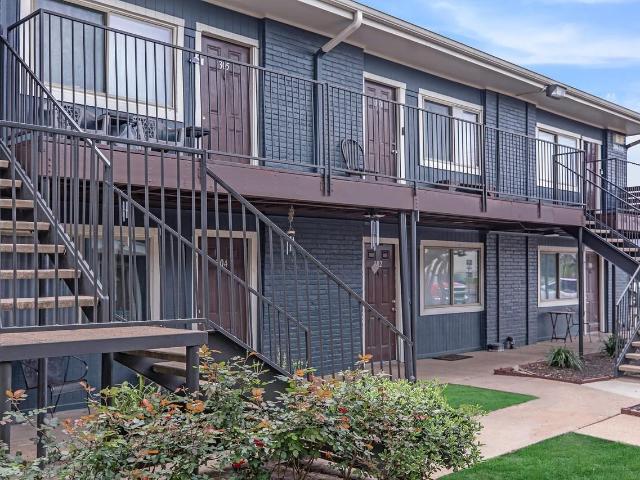 Encanto Apartments 2 Bedroom Apartment for Rent at 7132 Lawndale St, Houston, TX 77023 Lawndale Wayside
