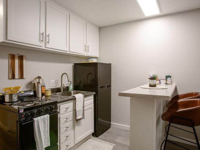 Encanto Lofts Apartments 1 Bedroom Apartment for Rent at 4501 Shepard Rd Ne, Albuquerque, NM 87110 McKinley