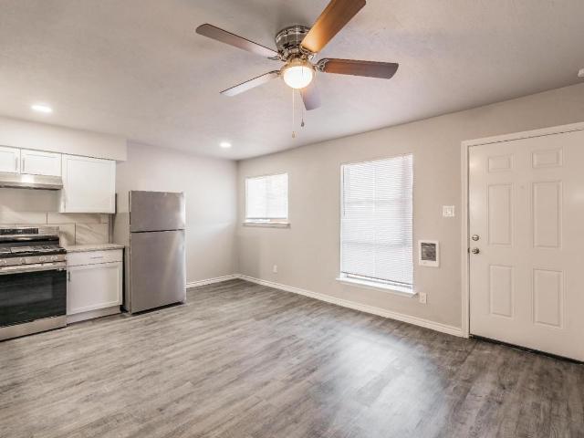 Encanto Villas 1 Bedroom Apartment for Rent at 4417 Us Highway 80 E, Mesquite, TX 75150