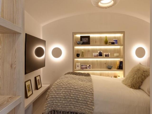 Enchanting studio with shared bathroom not far from Holland Park Has an Apartment