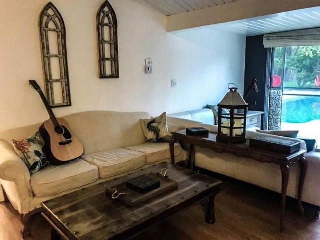 Encino CA 91316 57110060