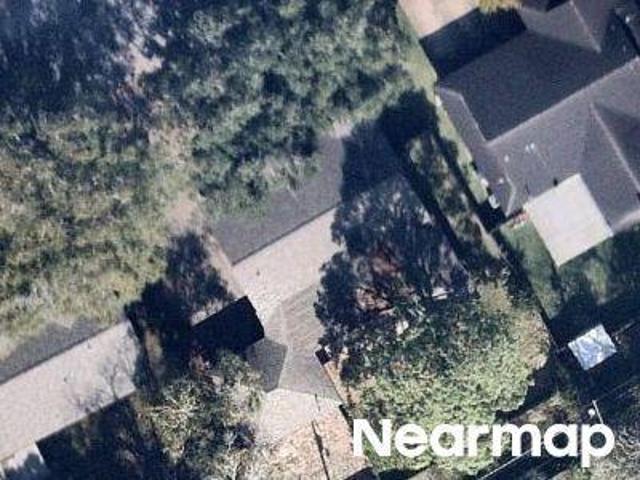 Encino Ave