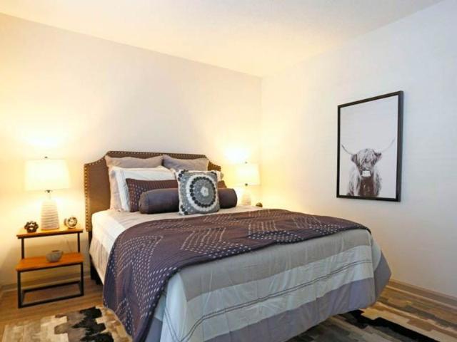 Enclave at Oakhurst 2 Bedroom Apartment for Rent at 1636 Chippendale Rd, Charlotte, NC 28205 Oakhurst