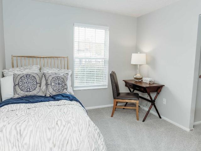 Enclave at Albany Park 1 Bedroom Apartment for Rent at 4955 Enclave Blvd, Columbus, OH 43081 Trouville
