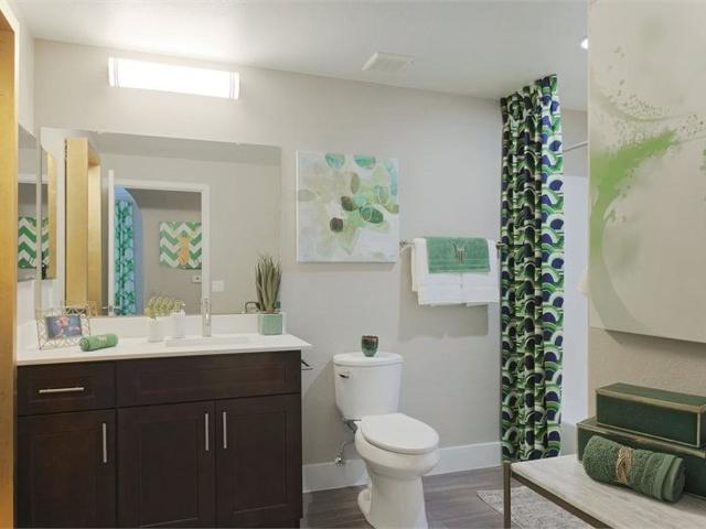 Enclave at Arrowhead 1 Bedroom Apartment for Rent at 8092 W Paradise Ln, Peoria, AZ 85382