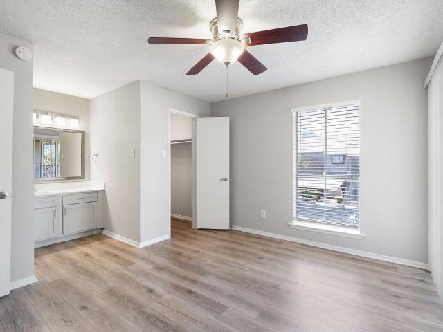 Enclave at Prestonwood 1 Bedroom Apartment for Rent at 5930 Arapaho Rd, Dallas, TX 75248