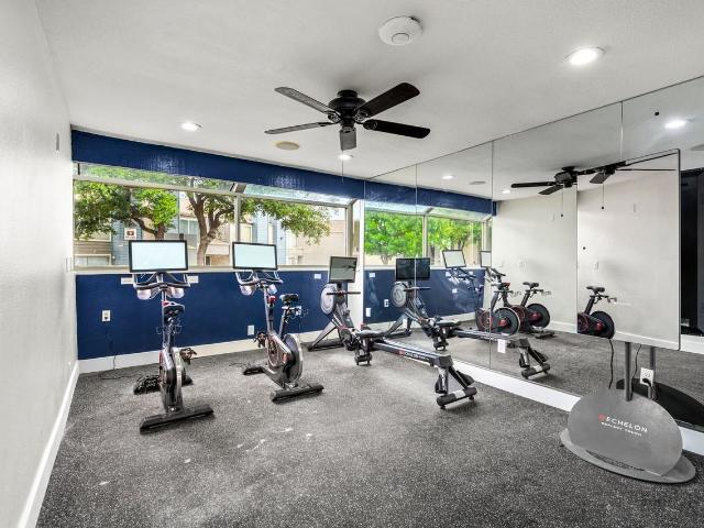Enclave at Prestonwood 1 Bedroom Apartment for Rent at 5930 Arapaho Rd, Dallas, TX 75248