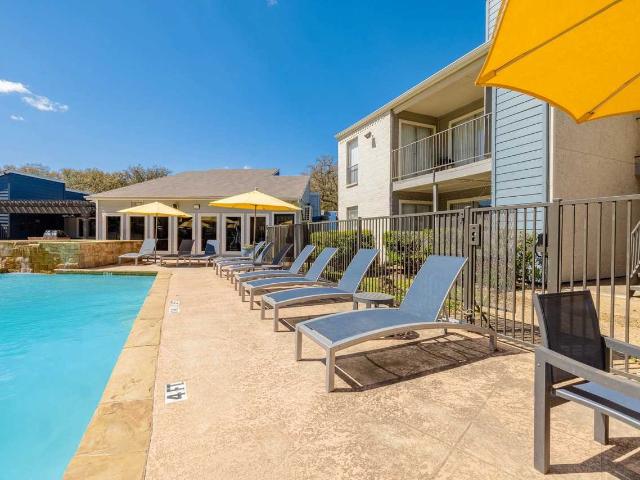 Enclave at Prestonwood 1 Bedroom Apartment for Rent at 5930 Arapaho Rd, Dallas, TX 75248