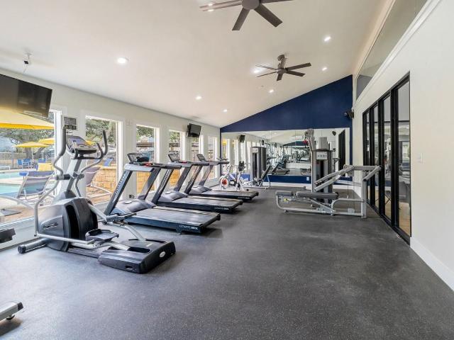 Enclave at Prestonwood 2 Bedroom Apartment for Rent at 5930 Arapaho Rd, Dallas, TX 75248