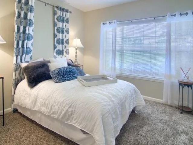 Enclave at Wolfchase 3 Bedroom Apartment for Rent at 1810 W Wolfchase Cir, Cordova, TN 38016