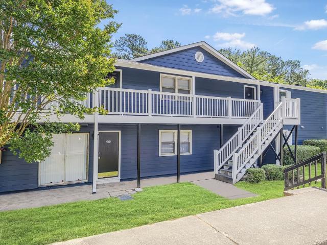 Enclave @ Crabtree 3 Bedroom Apartment for Rent at 4009 Deep Hollow Drive, Raleigh, NC 27612