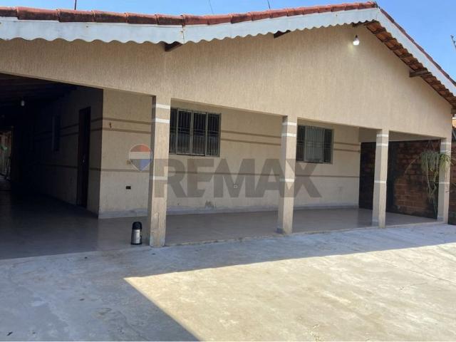 Encontre Seu Lar Ideal em Cacoal! 324m² de Conforto