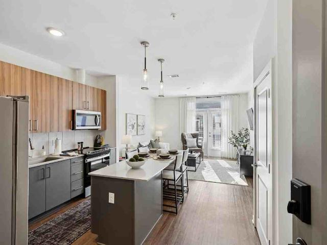 Encore MidCity 1 Bedroom Apartment for Rent at 5801 Sanderson St Nw, Huntsville, AL 35806