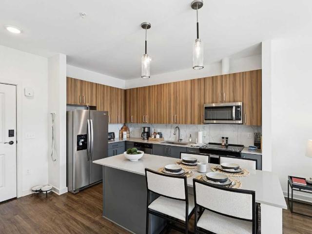 Encore MidCity 2 Bedroom Apartment for Rent at 5801 Sanderson St Nw, Huntsville, AL 35806