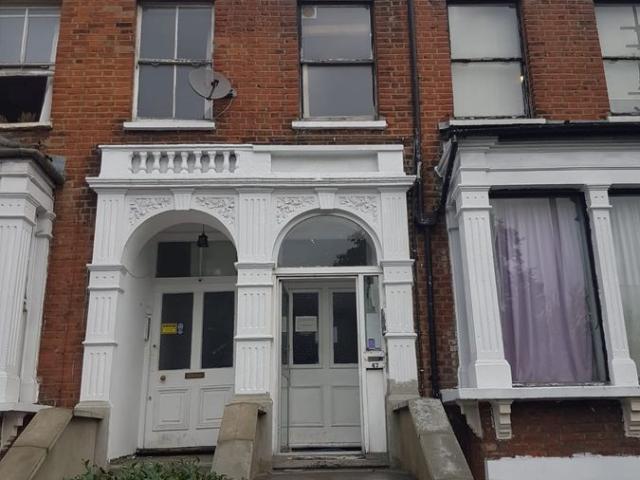 Endymion Road, London N4, 2 bed flat to rent, £2,200 pcm | PrimeLocation