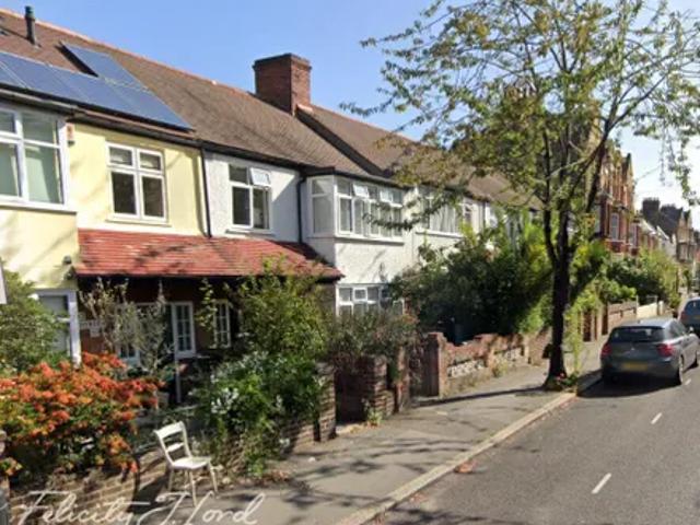 Endymion Road, London, SW2 1HX, United Kingdom | 3 bed house for rent #140658341 | Rentberry