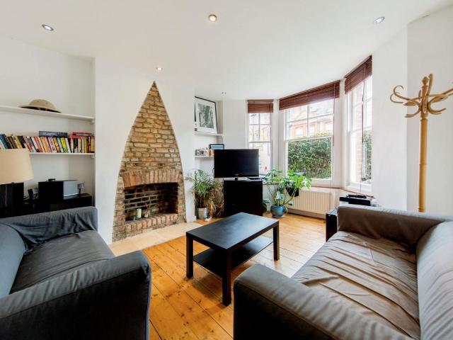 Endymion Road SW2, 2 bed flat to rent, £2,600 pcm | PrimeLocation
