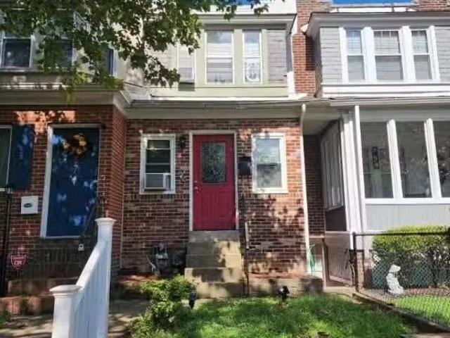 End Of Row/Townhouse WILMINGTON, DE 425 S Sycamore St