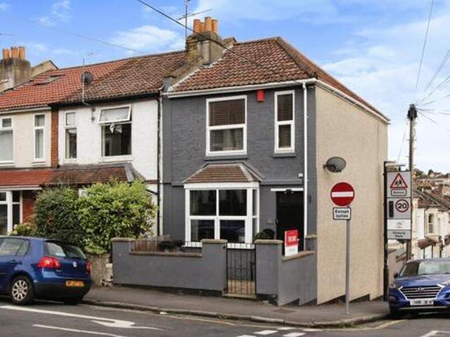 End Of Terrace House For Sale In Bristol, Somerset