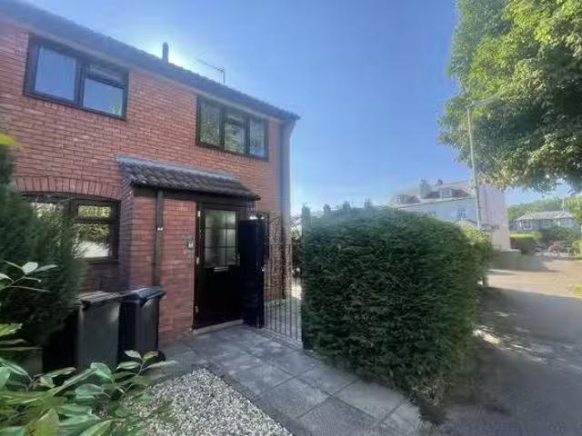 End terrace house to rent in Knatchbull Close SO51