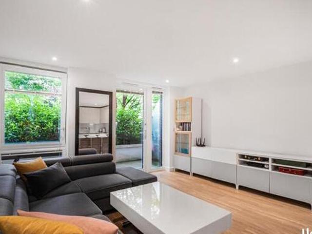 Endeavour House, Ashton Reach, 3 Bedroom Apartment