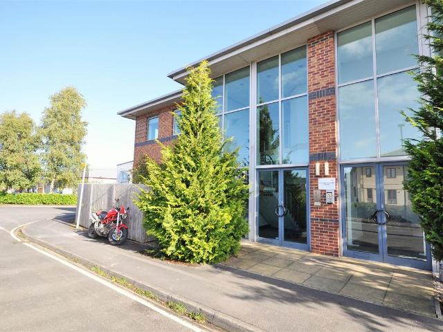 Endeavour House, George Cayley Drive, York YO30, 2 bed flat to rent, £1,050 pcm | PrimeLocation