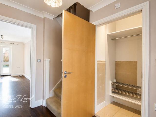 Enderby Street, London 3 bed terraced house to rent £2,750 pcm £635 pw