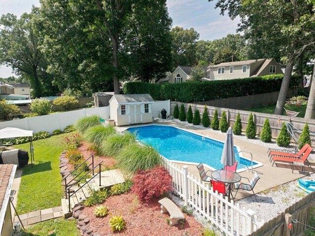 Endicott St, Springfield, Home For Sale