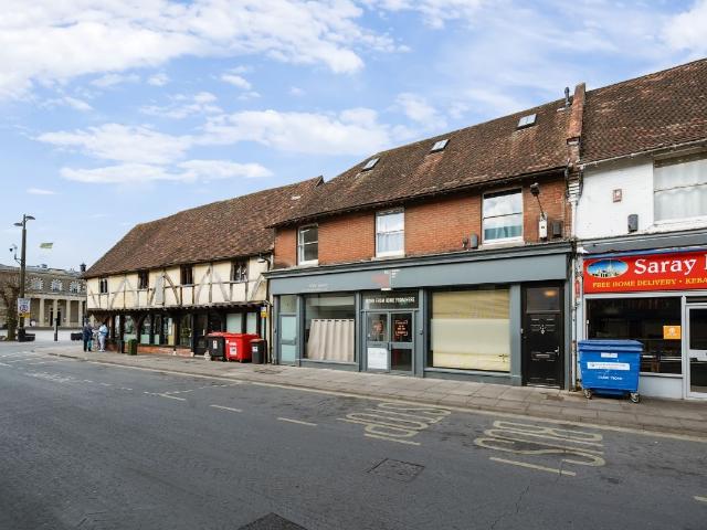 Endless Street, Salisbury SP1, 2 bed flat to rent, £1,250 pcm | PrimeLocation