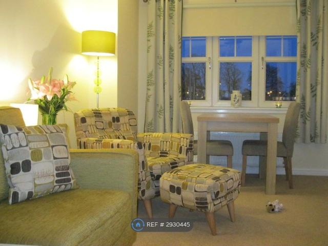 Endrick Court, Larbert FK5, 2 bed flat to rent, £925 pcm | PrimeLocation