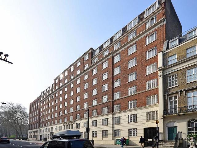Endsleigh Court, Bloomsbury, London. 2 bed flat to rent £3,359 pcm £775 pw