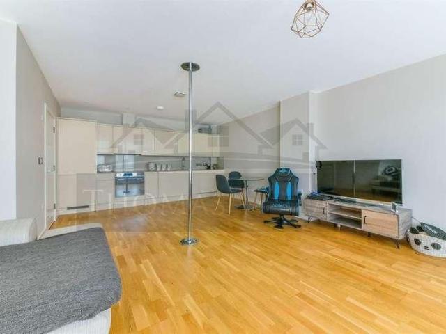 Endsleigh Road, Merstham, RH1