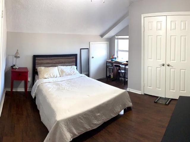 Energy Corridor Briar Forest | Room in Modern Loft