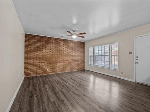 Enfield Court Apartments 1 Bedroom 1 Bathroom