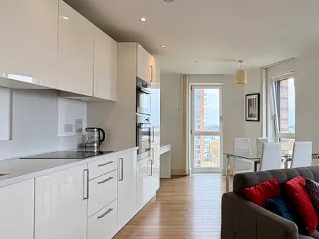 Enfield Golf Club, The Ridgeway, London, EN2 8PG, United Kingdom | 2 bed apartment for rent #167607280 | Rentberry